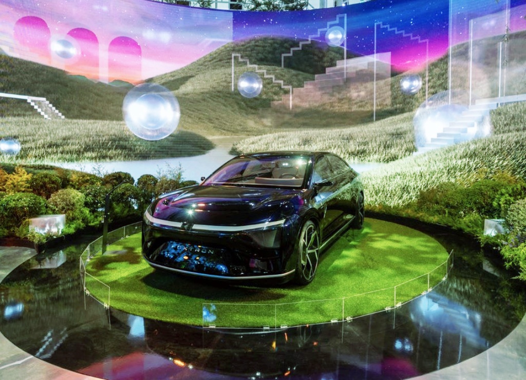 ARUN PLUS (อรุณพลัส) ผู้นำด้านระบบนิเวศน์ยานยนต์ไฟฟ้าครบวงจร